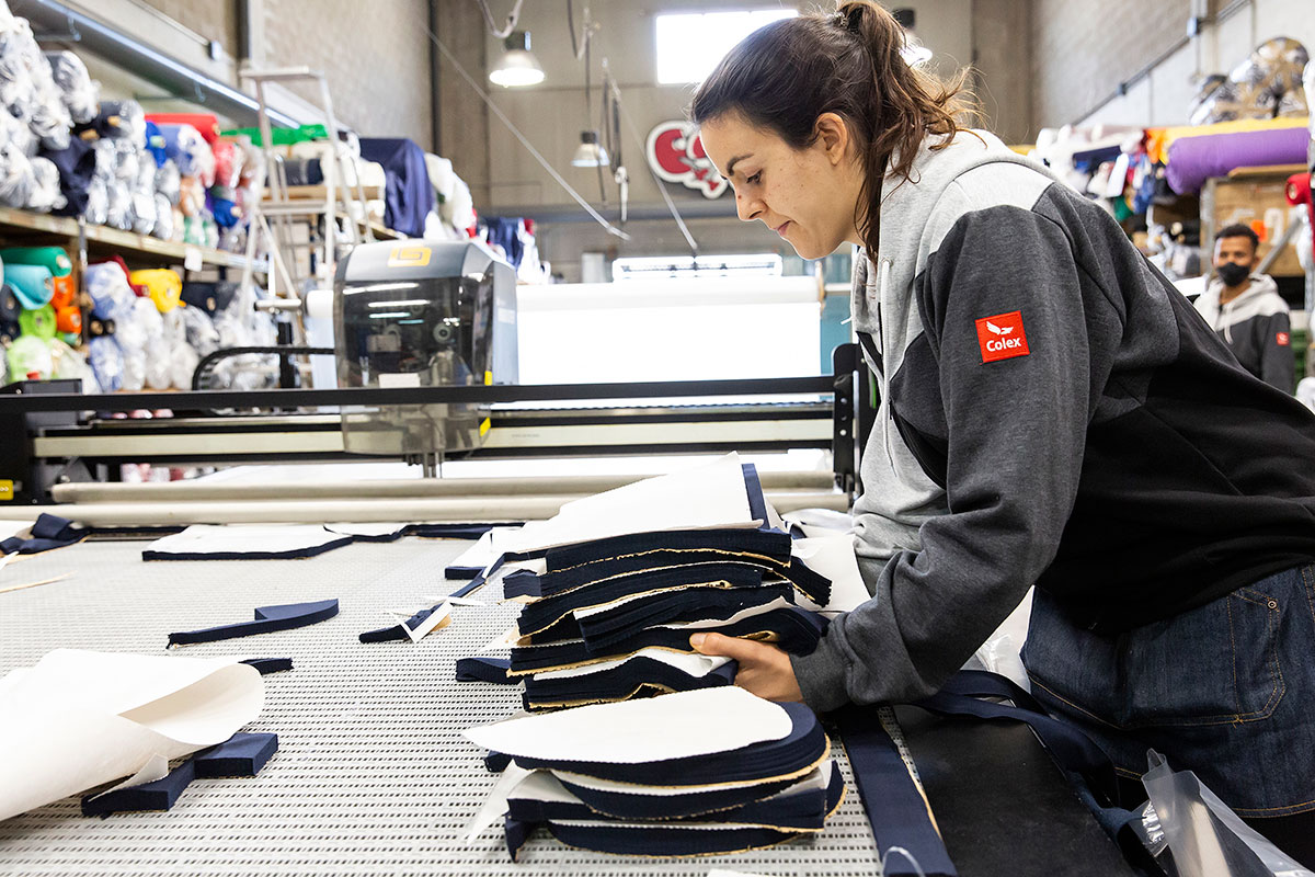 Una empresa sólida - Colex Uniformes